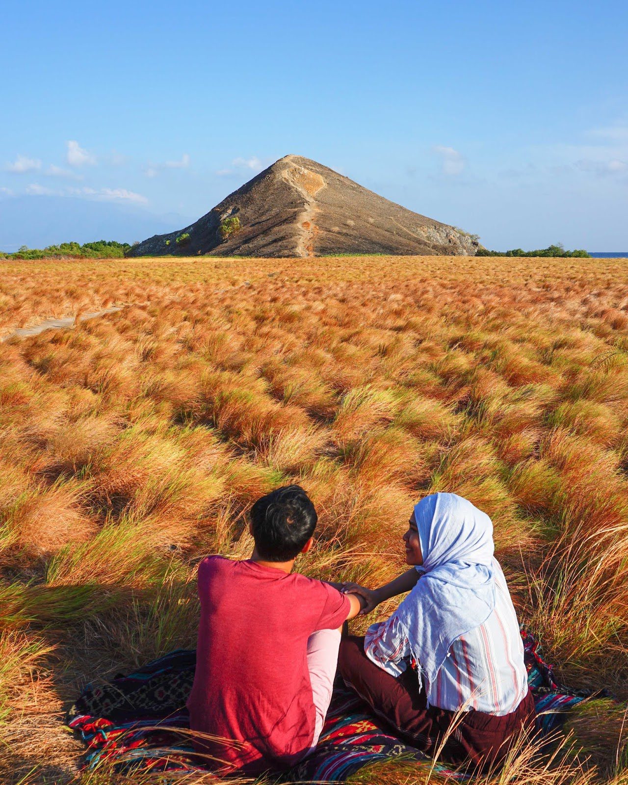 Pulau Kenawa Punya Pesona yang Unik | 100% Rekomendasi Wisata